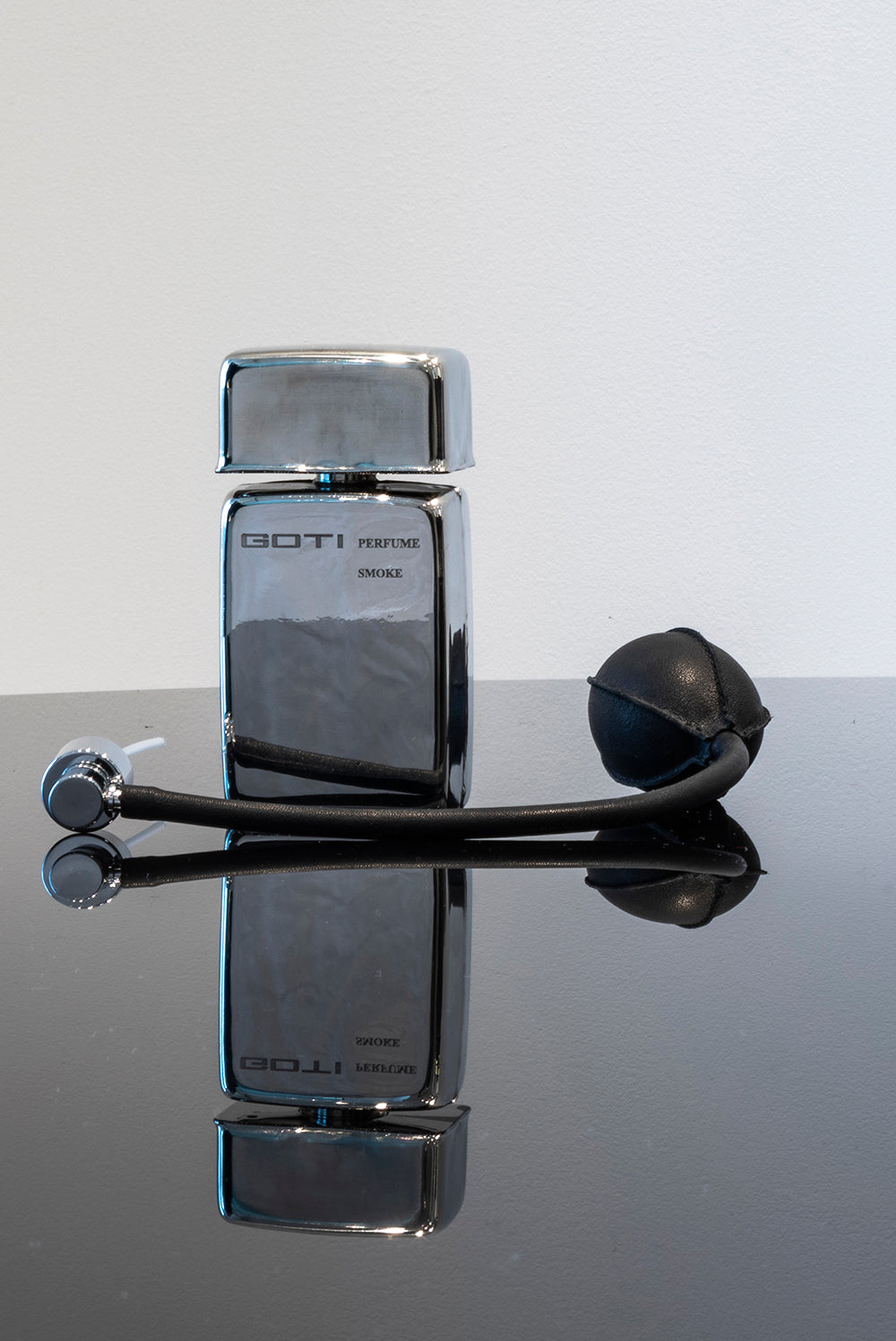 SCENT OF GOTI PERFUME LIVE EARTH – The Design